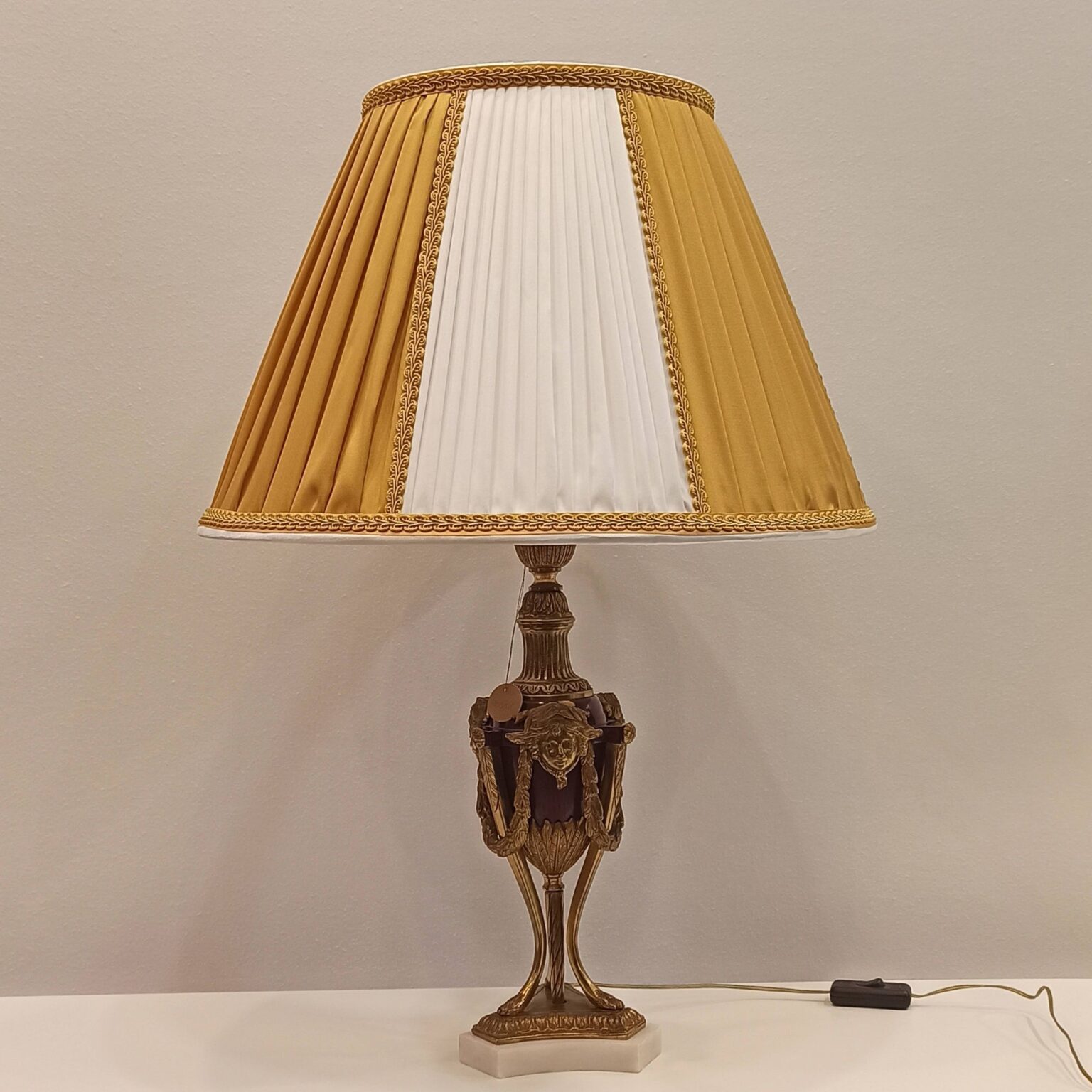 ΕΠΙΤΡΑΠΕΖΙΑ ΛΑΜΠΑ 3LIGHT BLACKSHADE ABAJUR UNIQUE SELECTION - ABAJUR ...